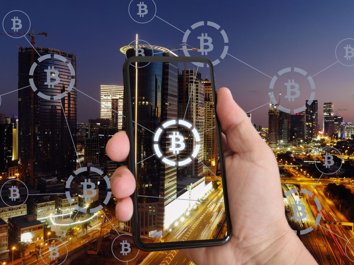 Is Trust Wallet Safe? How It Protects Against Crypto Scammers