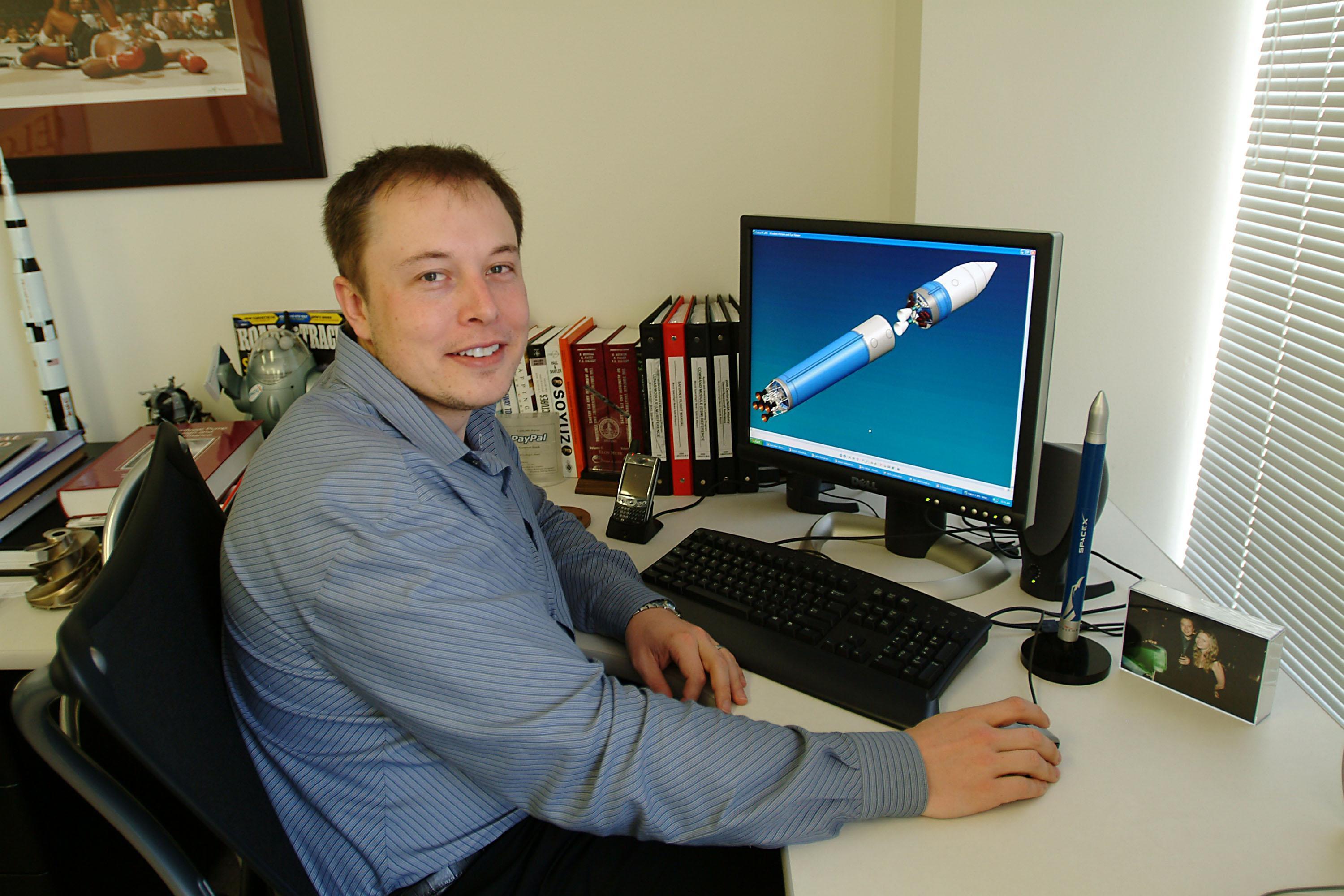 How Much Does Space Travel Cost? Virgin Galactic, Blue Origin